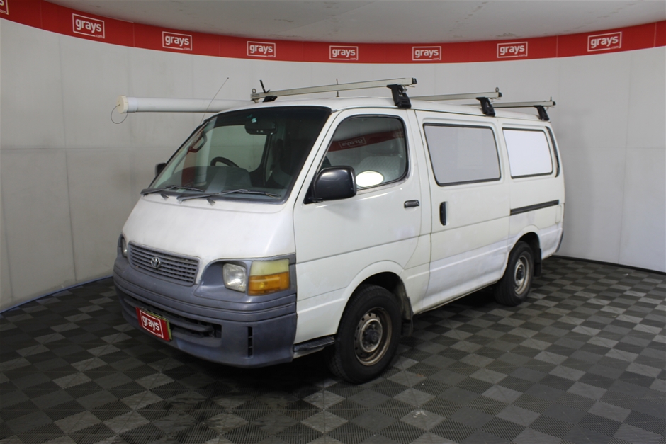 2001 Toyota Hiace RZH103R Automatic Van Auction (0001-10330518) | Grays ...