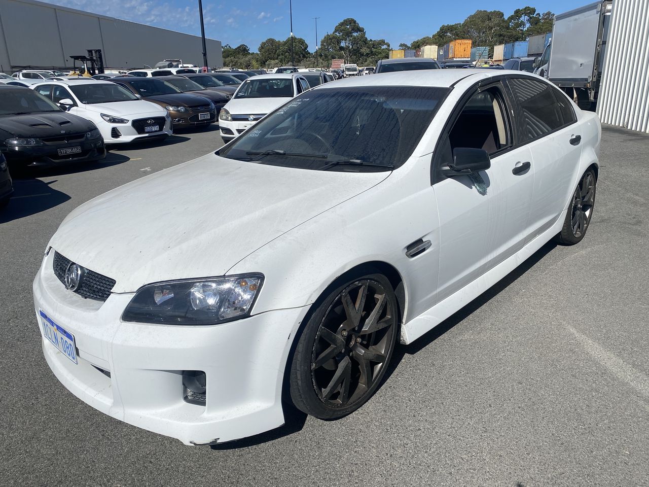 2006 Holden Commodore Omega VE Automatic Sedan Auction (0001-9039203 ...
