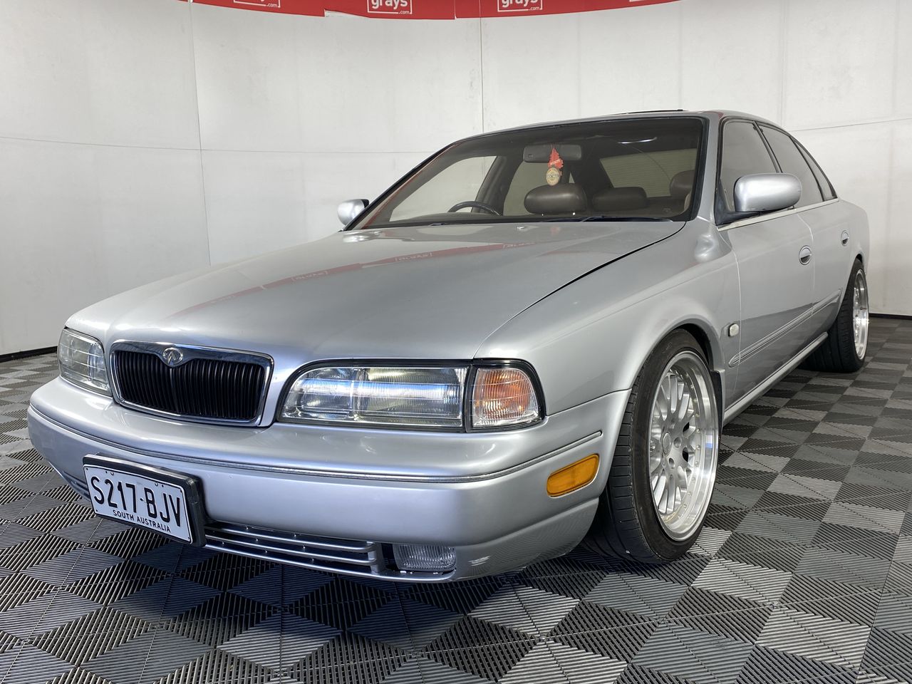 1993 Nissan INFINITI Q45 Q45 Automatic Sedan Auction (0001-60012078 ...