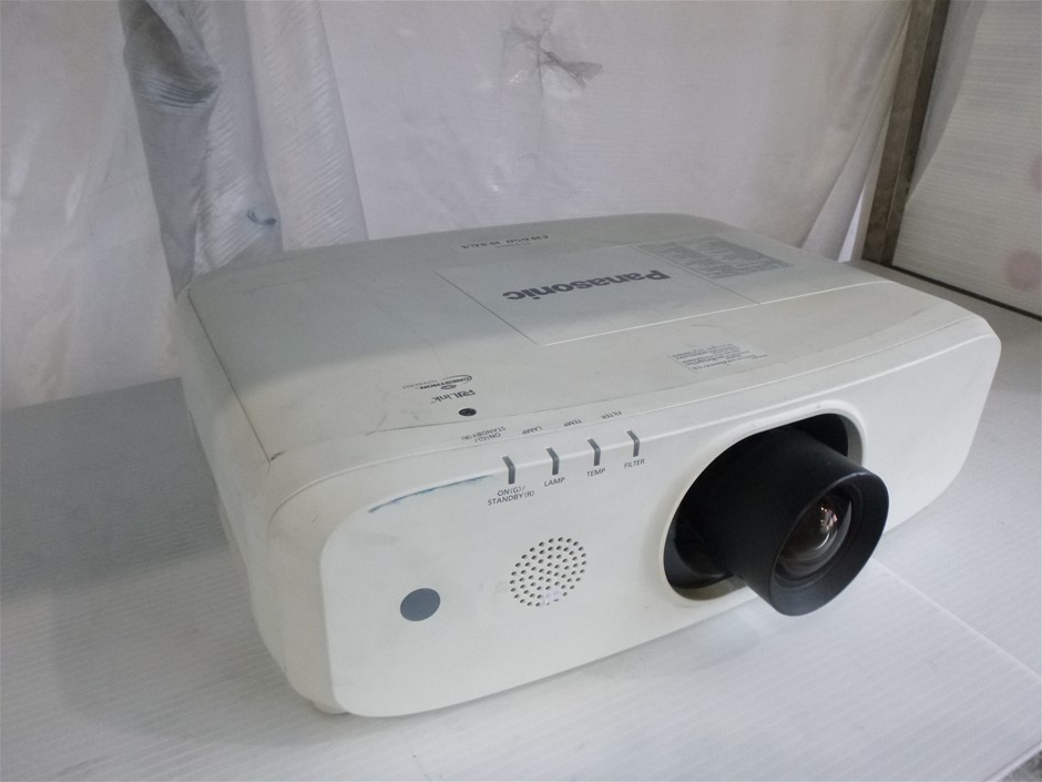 Panasonic PT-EW650 WXGA LCD Projector Auction (0004-2553197) | Grays ...