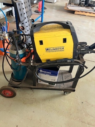 Weldmaster I-MIG175 MIG / TIG / MMA Welder (Mt Isa) Auction (0027 ...