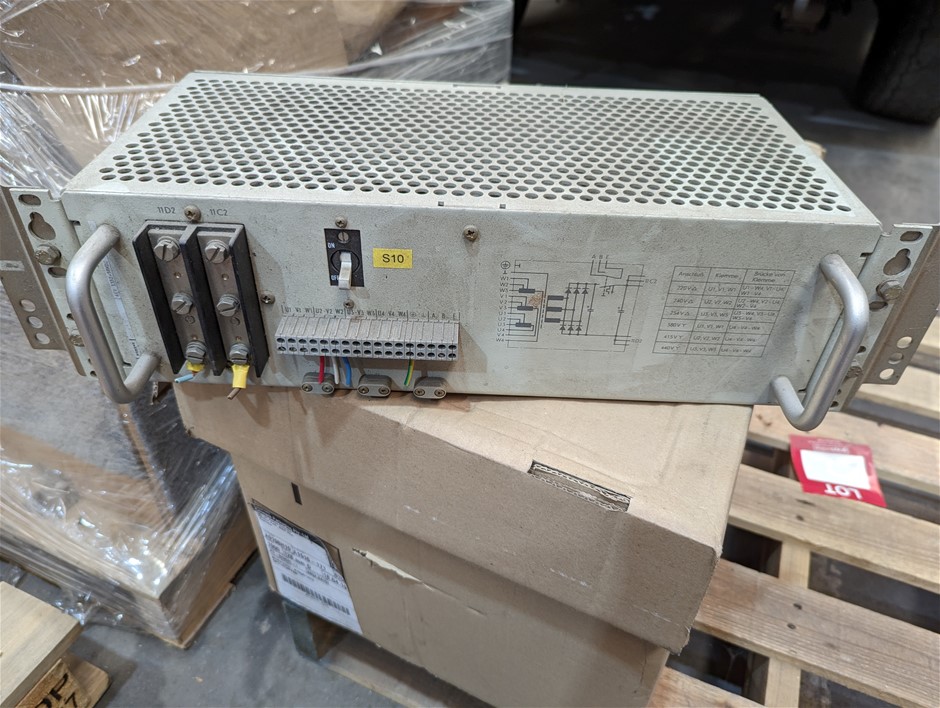 Siemens 3 Phase 24VDC Power Supply Auction (0024-3024811) | Grays Australia