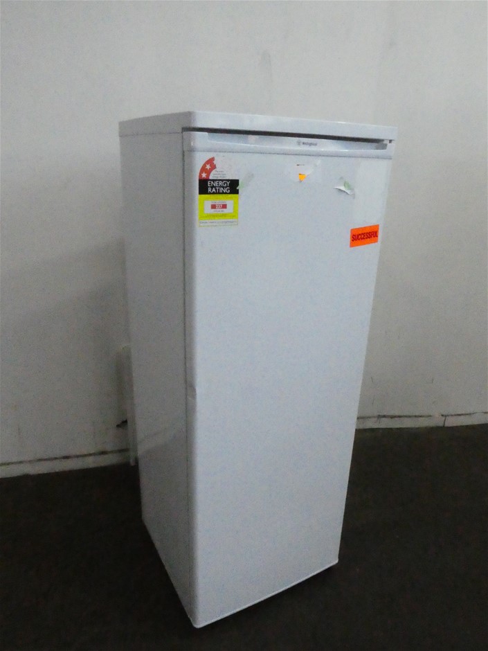 Westinghouse 240L White Upright Fridge (WRM2400WD) Auction (0011 ...