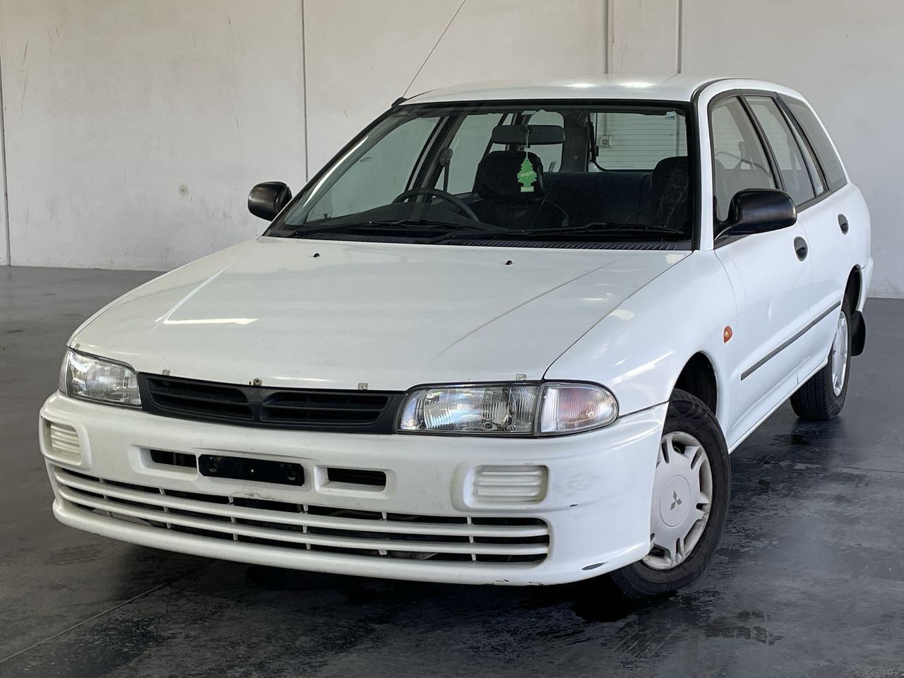 1999 Mitsubishi Lancer GLXi CE Automatic Wagon Auction (0001-20075996 ...