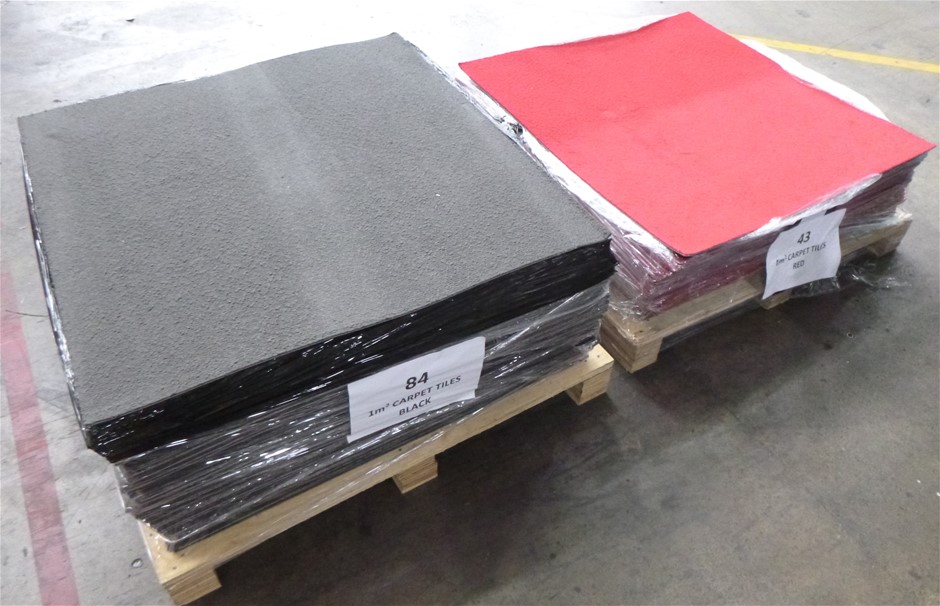 Bulk Pallet Of Assorted Carpet Tiles Auction (0007-5052426) | Grays ...