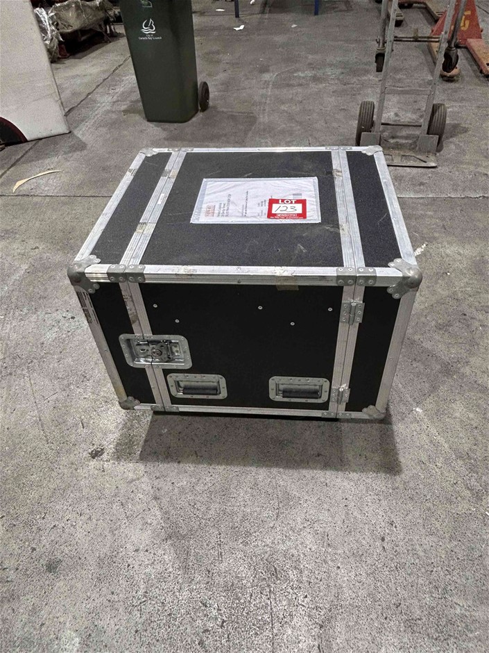 Aluminium Frame Lockable Shipping Chest on Wheels Auction (0123-5052176 ...
