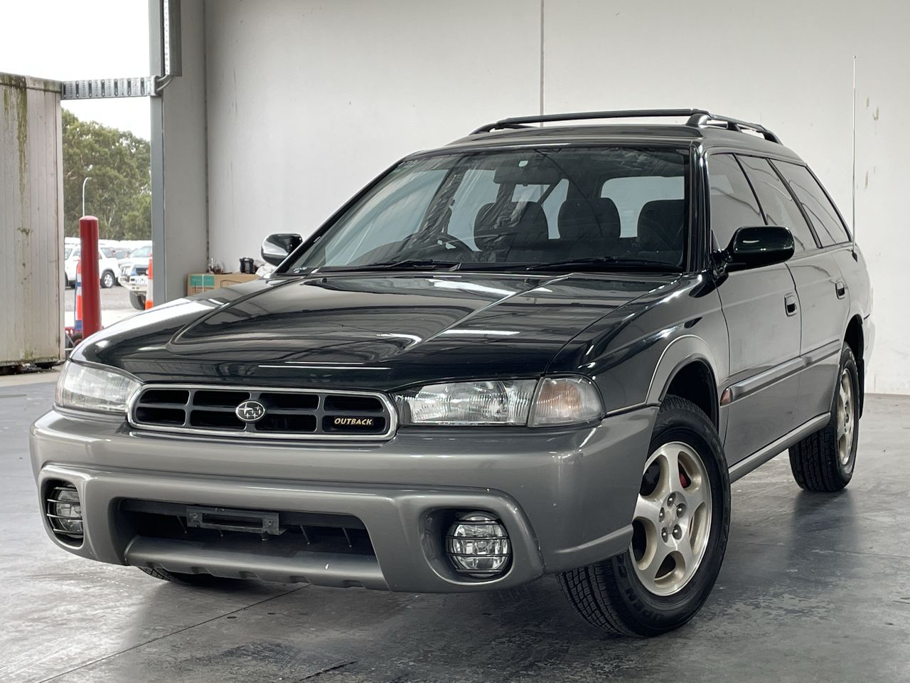 1998 Subaru Outback B2A Manual Wagon Auction (0001-20076630) | Grays ...