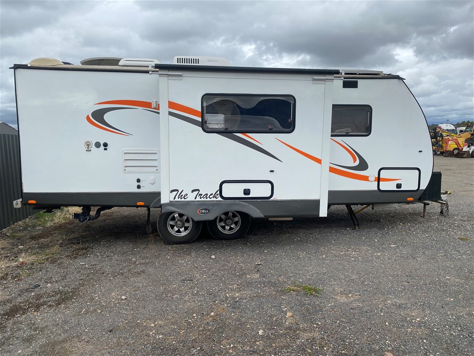 2017 Cell Track 22” Slide Out Caravan Auction (0001-60040218) | Grays ...