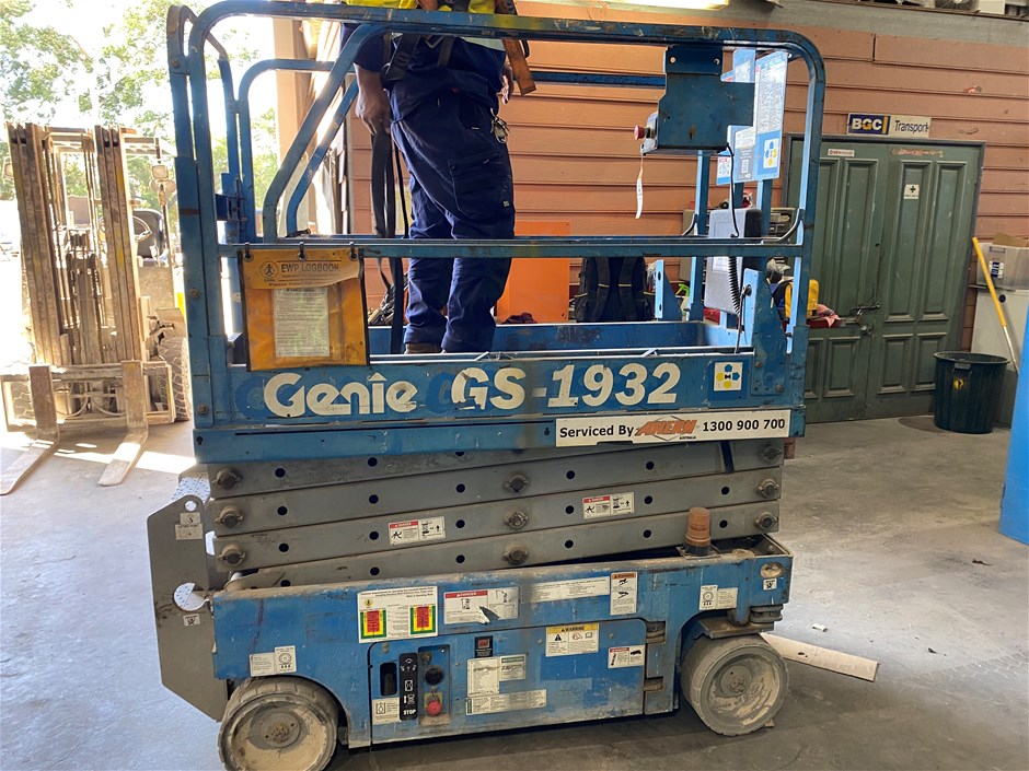 2007 Genie GS1932 Scissor Lift Auction (0002-9040053) | Grays Australia