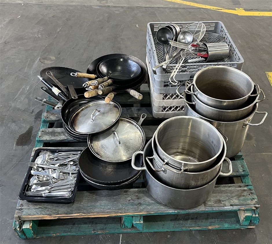 Pallet of Assorted Kitchen Ware Auction (0018-5052907) | Grays Australia