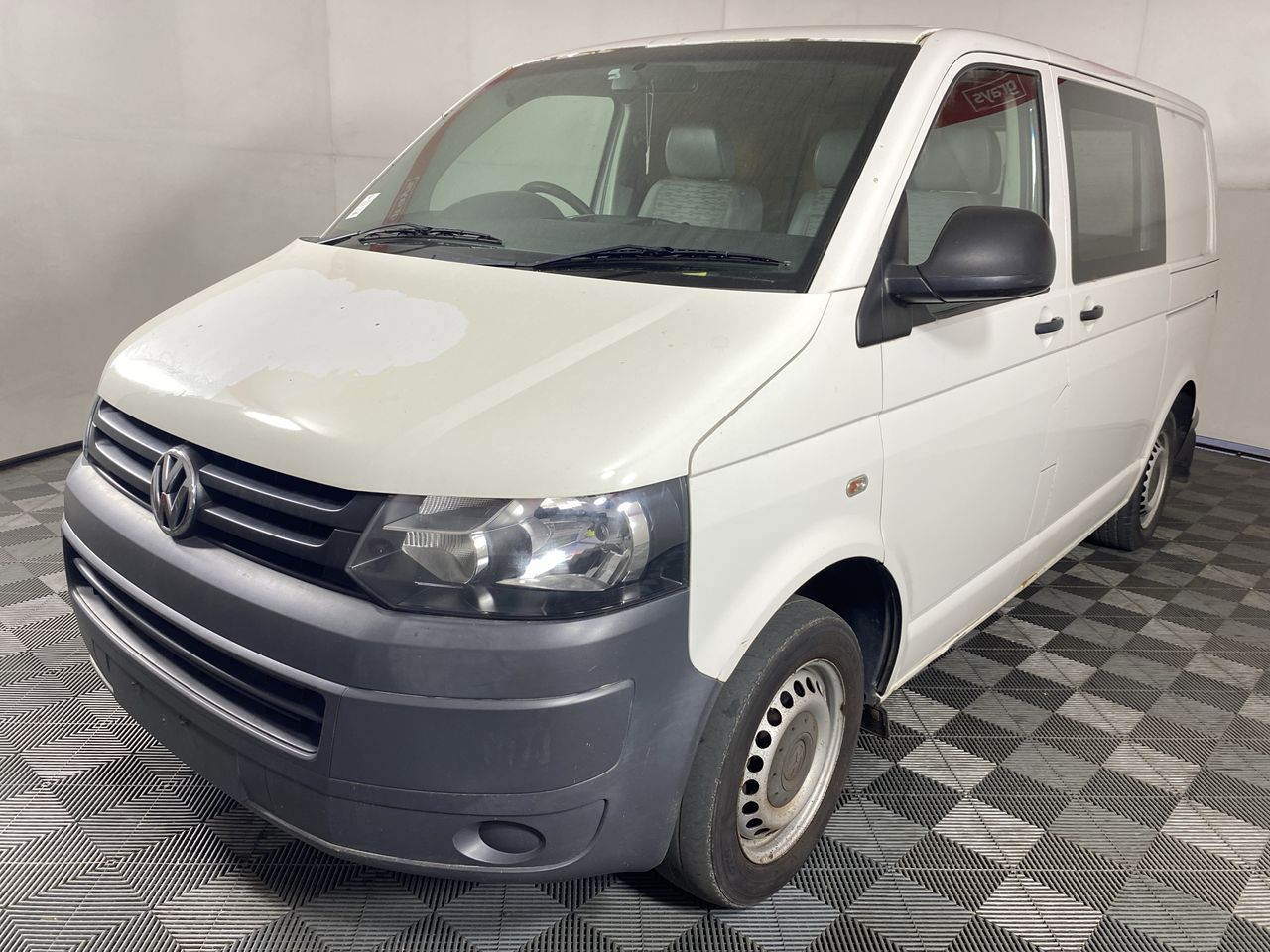 Volkswagen Transporter SWB 75kW TDI T5 Turbo Diesel Manual Van Auction ...