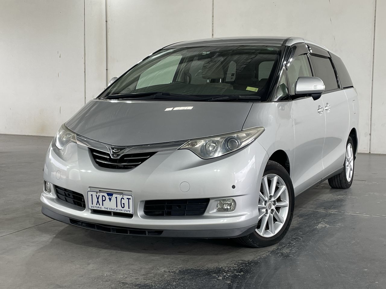 Toyota ESTIMA Import Automatic 8 Seats Hybrid Petrol/Electric Van ...