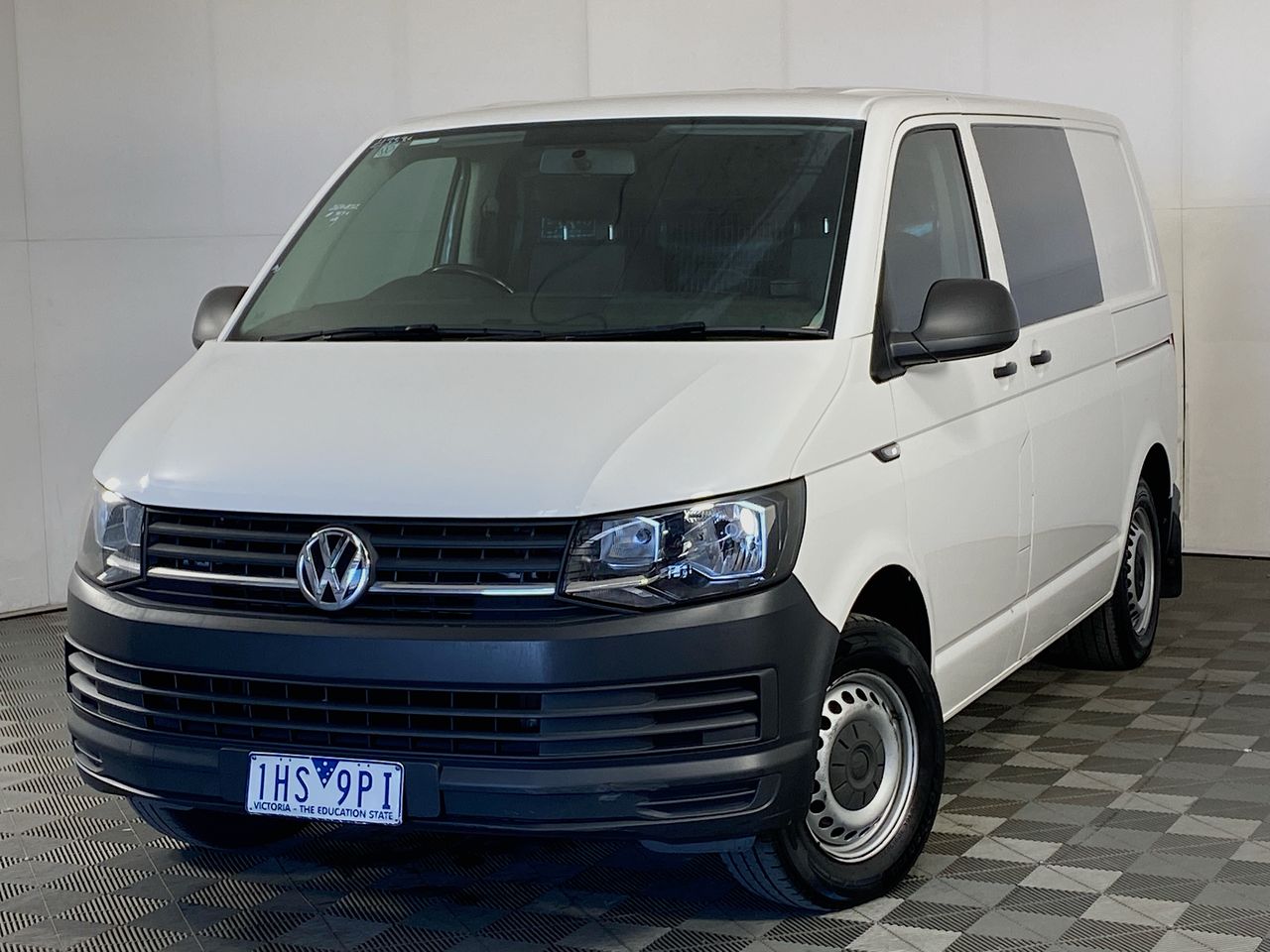 2016 Volkswagen Transporter TDI340 SWB T6 Turbo Diesel Manual Van ...