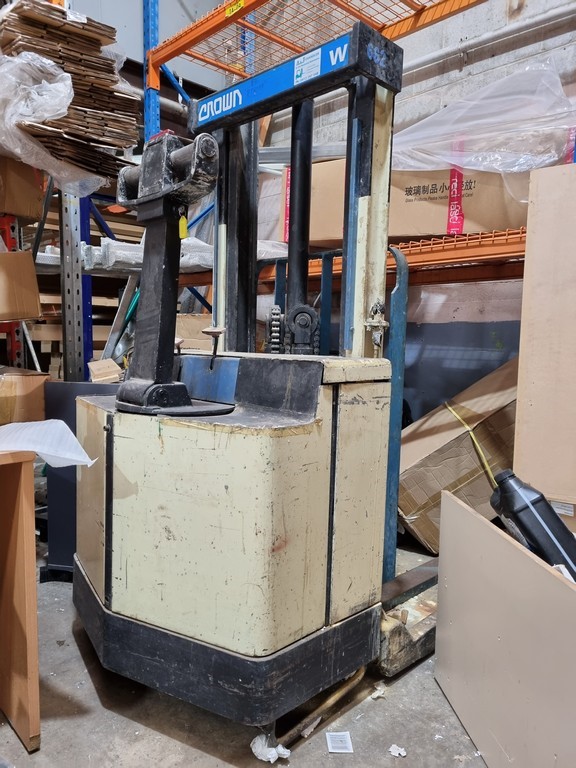 Crown Walk Behind Walkie Stacker Auction (0001-5052488) | Grays Australia