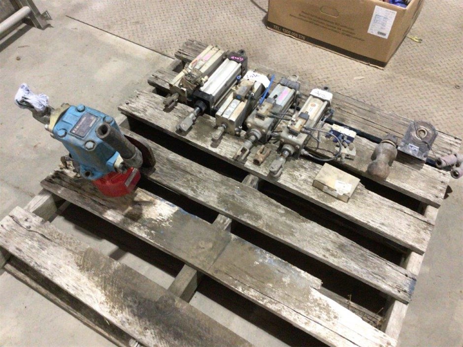 1 x Road Ranger PTO and Pump Auction (0017-3025347) | Grays Australia