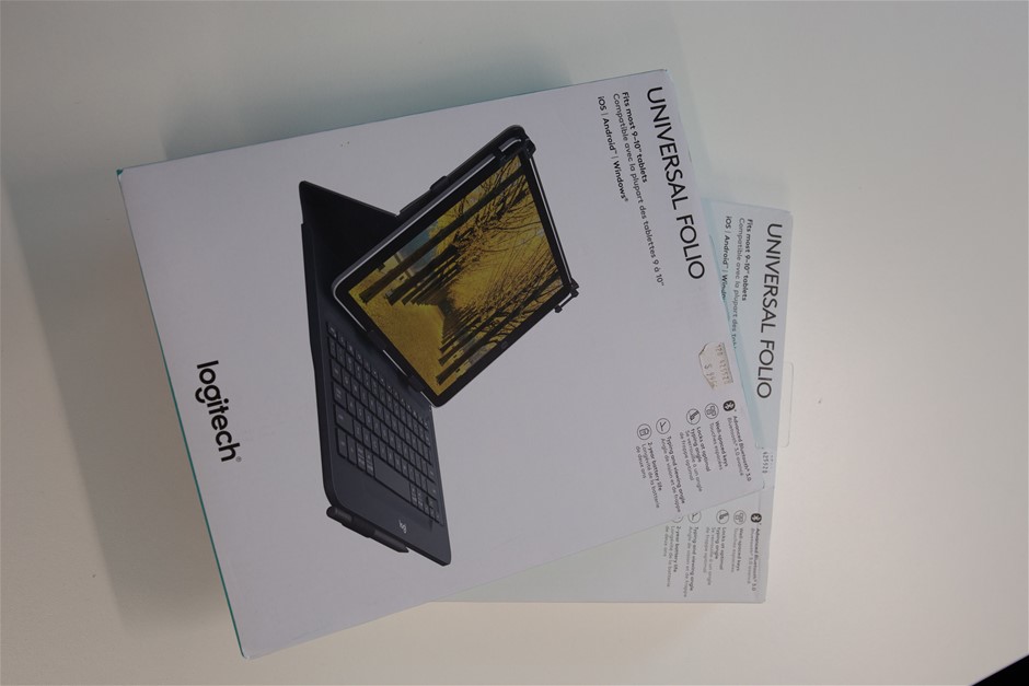 2 x Logitech Universal Folio Bluetooth keyboards - fits most 9-10 ...