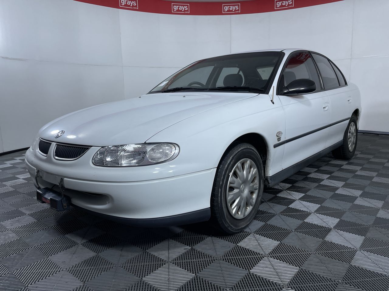 2000 Holden Commodore Executive VT Automatic Sedan Auction (0001 ...
