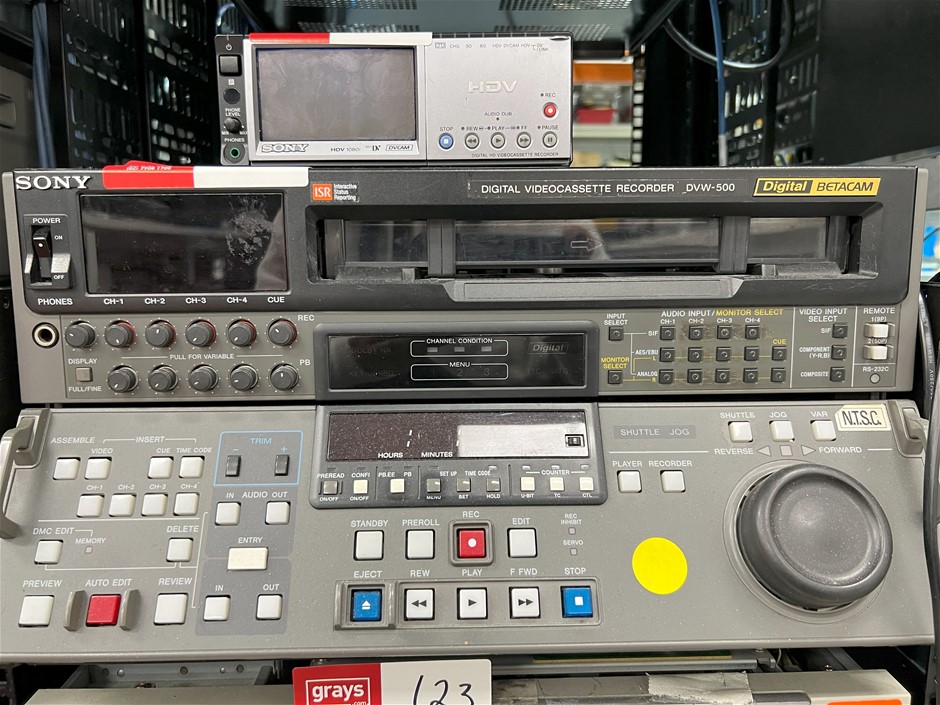 SONY DV2-500 Digital Video Cassette Recorder Auction (0122-5052744 ...