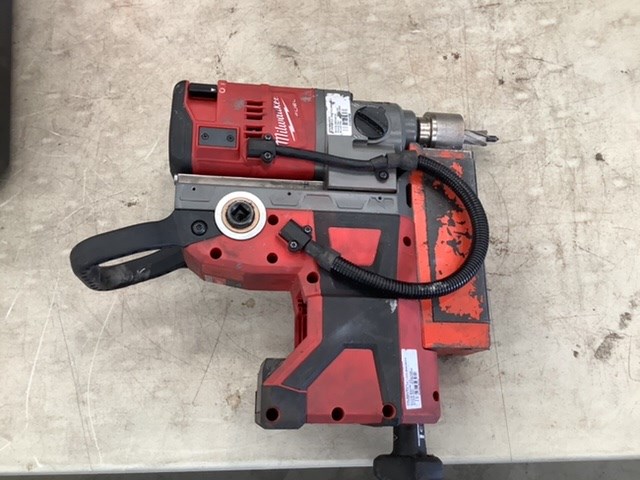 Milwaukee M18 FMDP-OC Cordless Magnetic Drill Auction (0020-9041753 ...