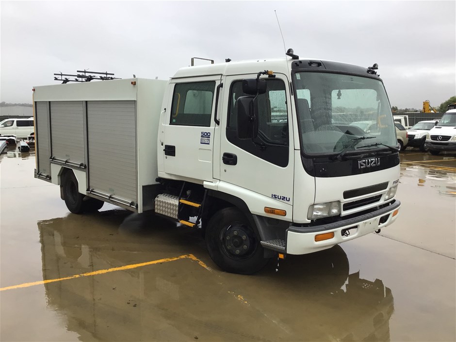 2000 Isuzu FRR550 4x2 Service Truck - Low Kms Auction (0001-8017286 ...