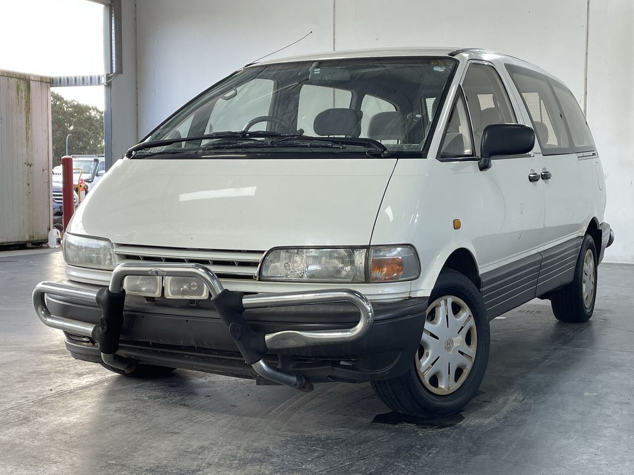 1999 Toyota Tarago Getaway II TCR10 Automatic 8 Seats People Mover ...
