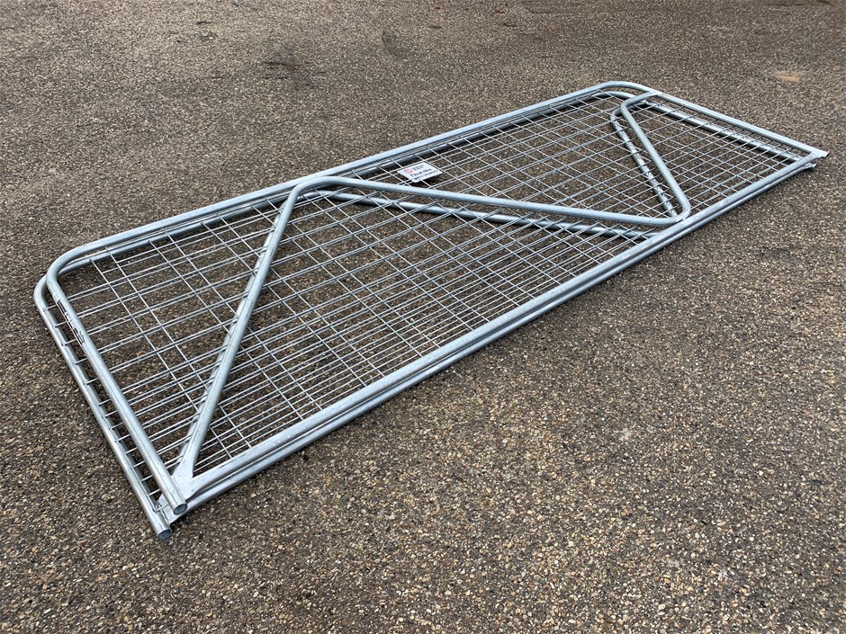2 x WHITES RURAL 3000mm “N” Stay Gate Auction (0015-7045278) | Grays ...