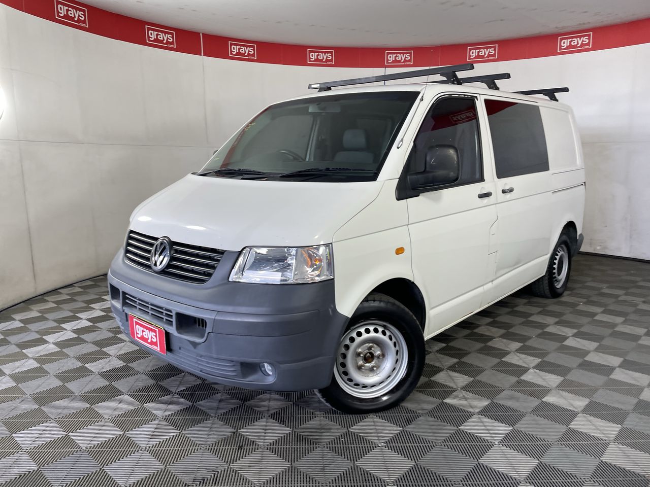 Volkswagen Transporter (SWB) T5 Turbo Diesel Automatic Van Auction ...