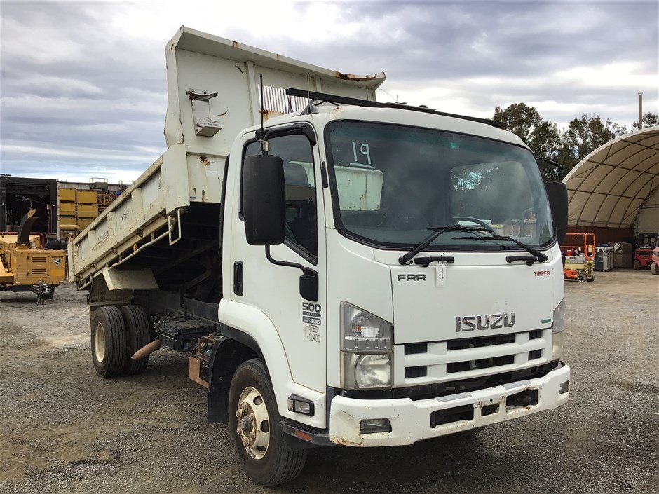 2013 Isuzu FRR 500 Short Sitec 205 Series III 4 x 2 Tipper Truck Auction (0001-5053025) | Grays ...