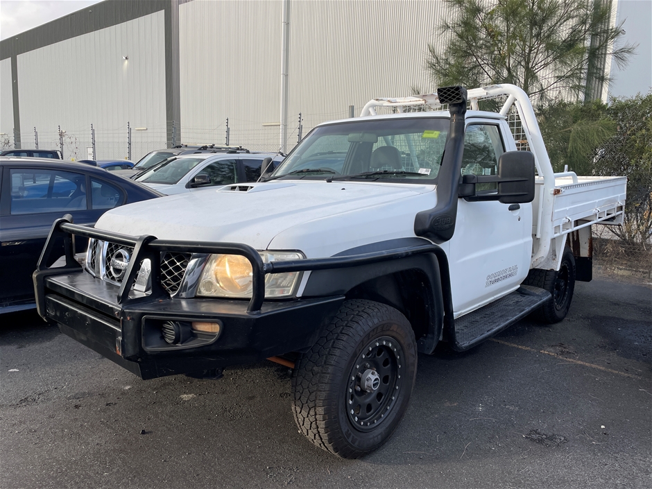 Nissan Patrol DX Turbo Leaf Cab GU Turbo Diesel Manual Cab Chassis ...