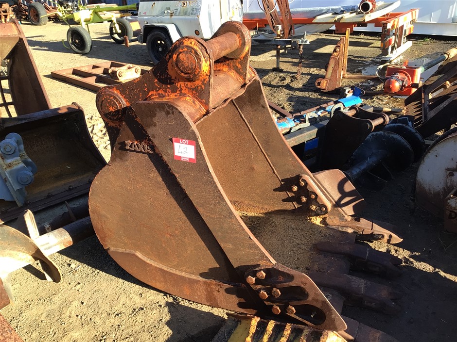 Zaxis 950mm GP Bucket Auction (0042-7045274) | Grays Australia