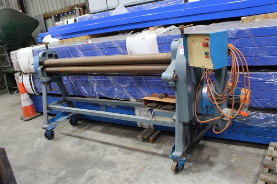 Mobile Heavy Duty Power Form Roller Approx. Length (mm): 3000