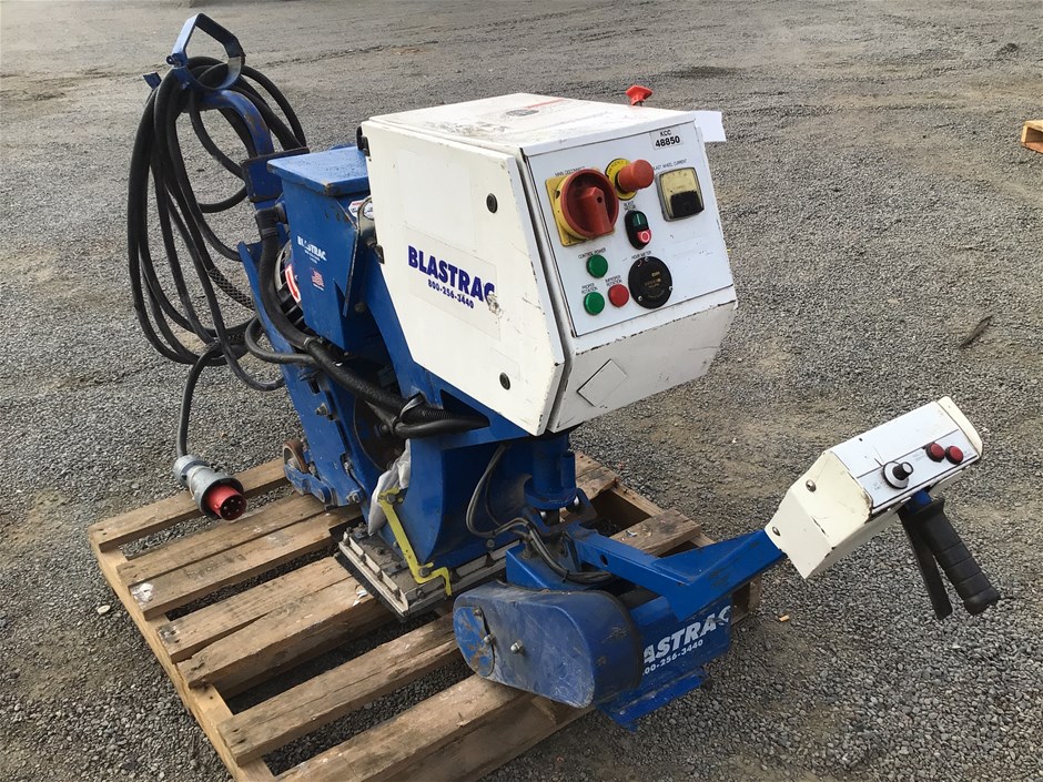 Shot blaster - 250mm Self Propelled. Auction (0048-5053025) | Grays ...