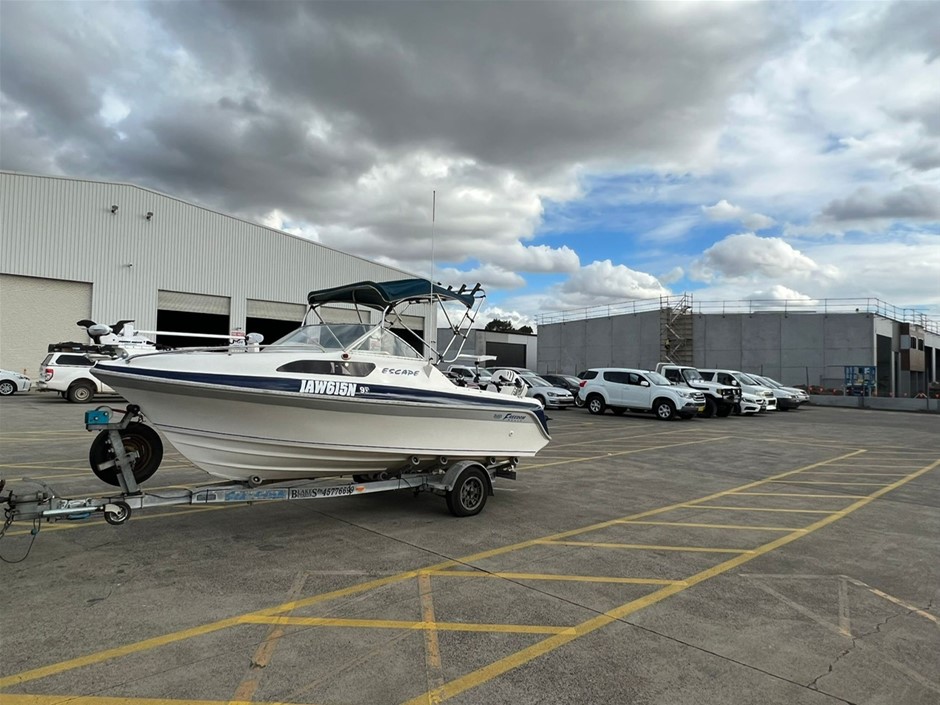 FREEDOM ESCAPE BOAT, JOHNSON 90HP ENGINE Auction (0001-10081499 ...