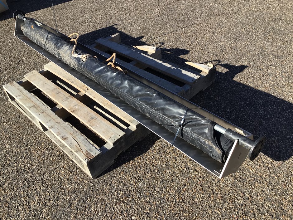 Retractable Tarps Truck Load Cover Tarp Auction (0023-7045089) | Grays ...