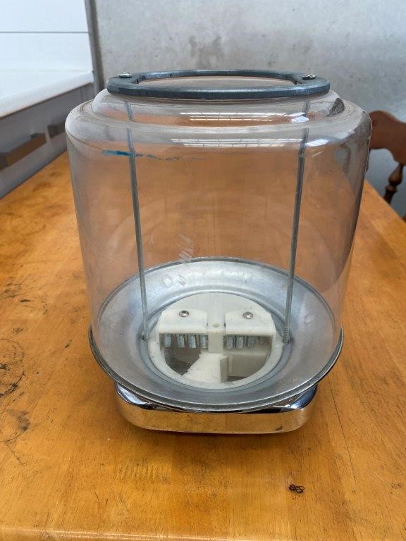 Confectionary Vending Machine Bowl Auction (0095-3025747) | Grays Australia