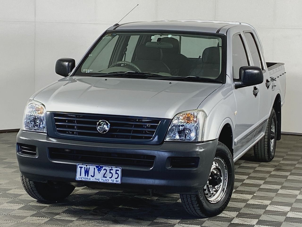 2005 Holden Rodeo DX 2.4 Crew Cab RA Manual Dual Cab Auction (0001 ...