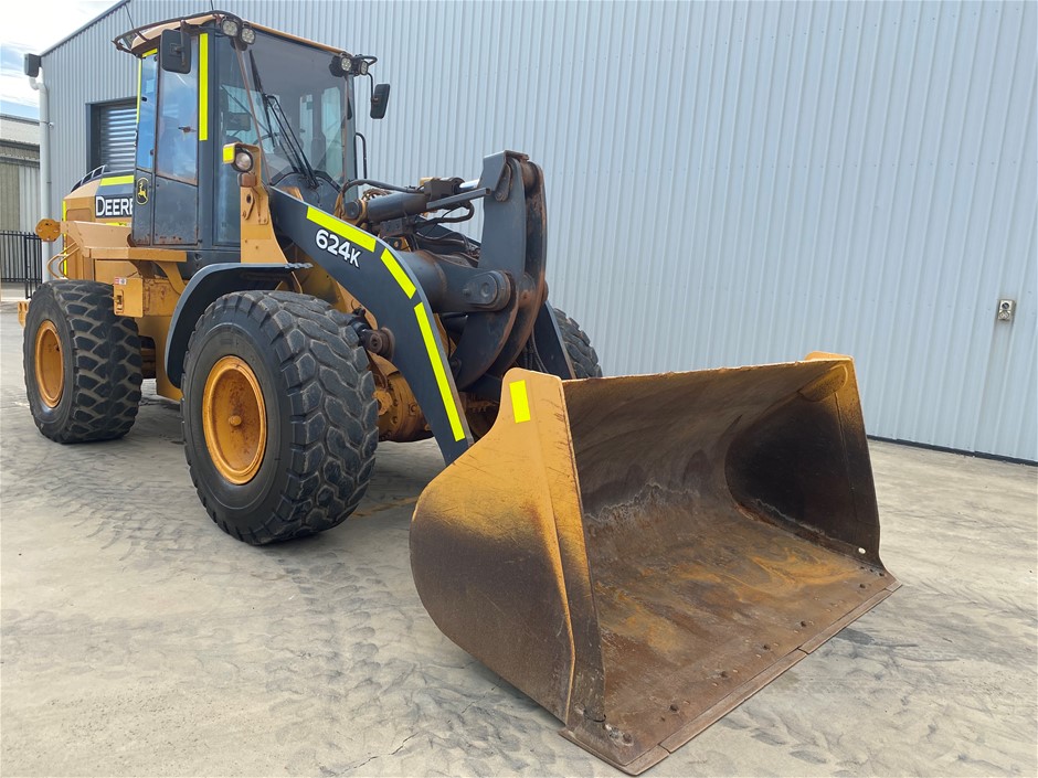 2010 John Deere 624K Wheeled Loader Auction (0010-8017391) | Grays ...