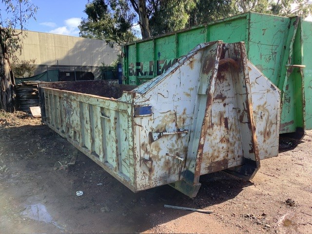 Grey Tipper Bin Auction (0031-3026222) | Grays Australia