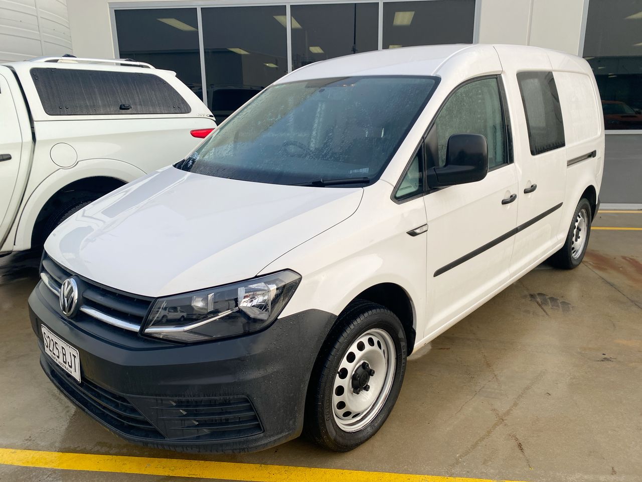 2016 Volkswagen Caddy TSI220 MAXI Automatic Van Auction (0001-9043330 ...