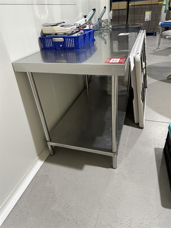 2 Tier stainless steel preparation bench Auction (0085-3025862) | Grays ...