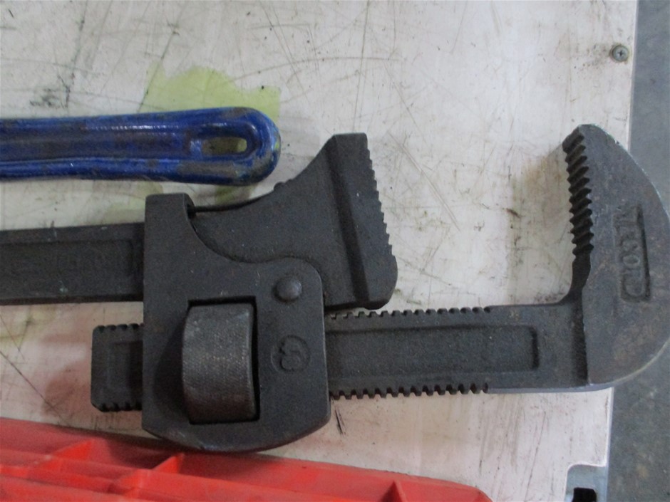 Adjustable Pipe Wrenches Auction (0114-3025972) | Grays Australia