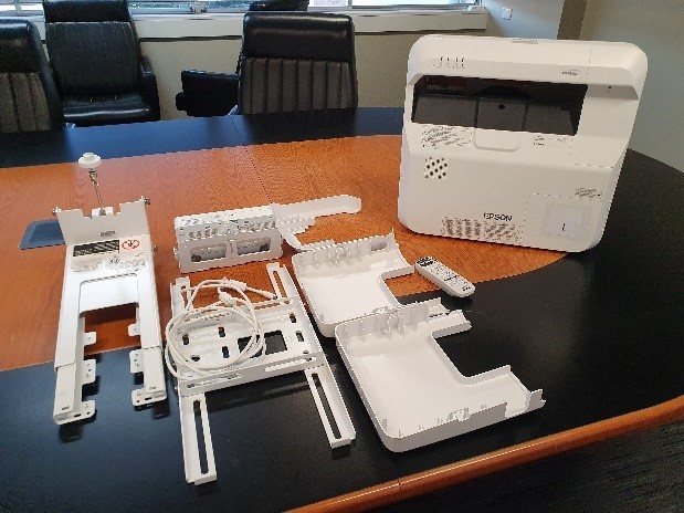 Epson Projector EB-696Ui Auction (0001-7045702) | Grays Australia