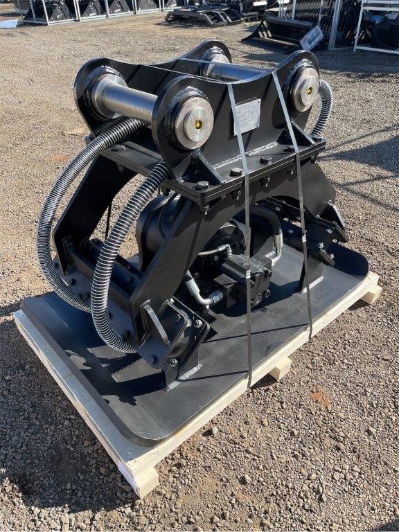 Unused Hydraulic Plate Compactor Excavator Attachment Auction (0021 ...