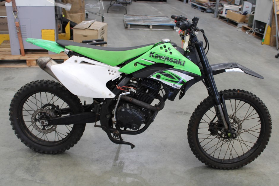 "Atomik" Branded Dirt Bike Auction (0001-9042445) | Grays Australia