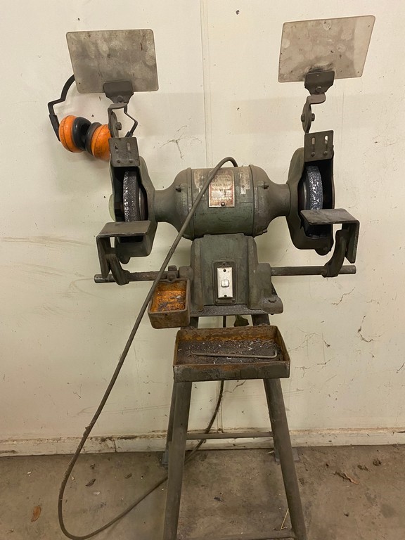 GMF 8 inch heavy duty bench grinder Auction (0084-5053205) | Grays ...