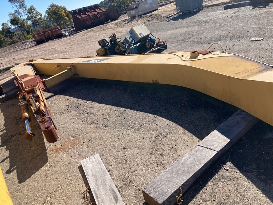 CAT Long Reach Excavator Arm Auction (0092-5053205) | Grays Australia