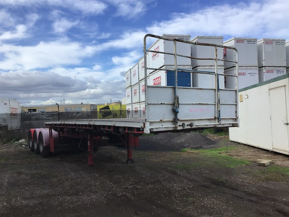 2006 Maxitrans ST3 Triaxle Flat Top Lead Trailer Auction (0005-3025973) | Grays Australia