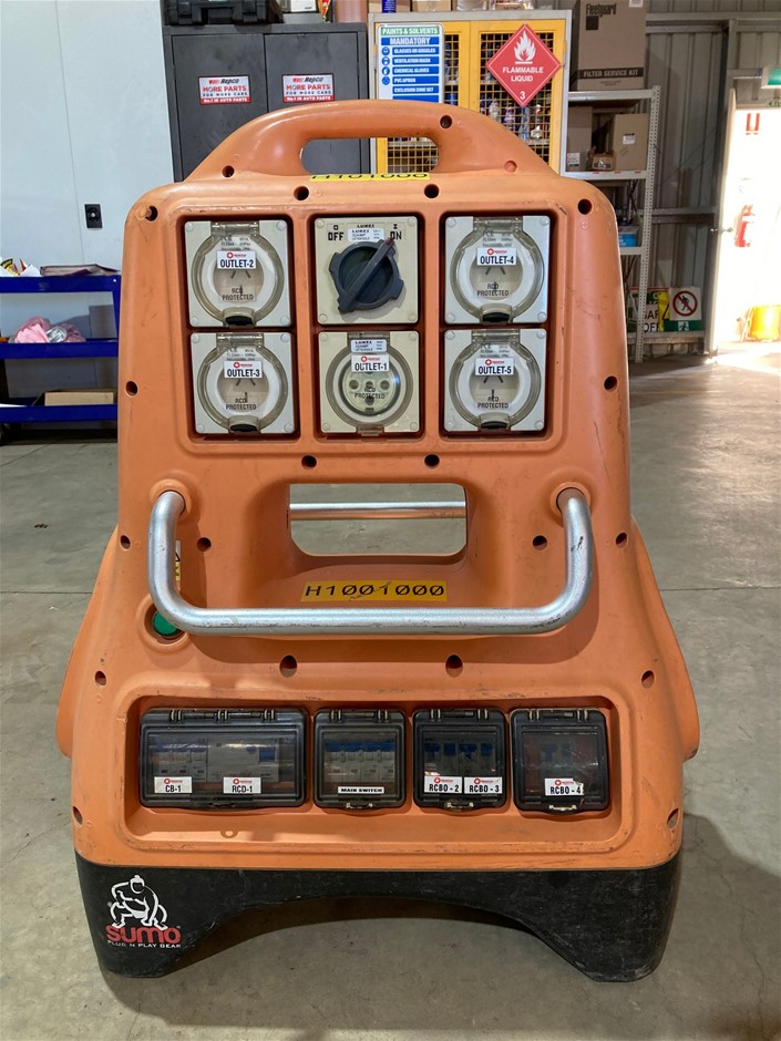 2014 Sumo REDBO32A Distribution Board - 32amp Large (Roma) Auction ...