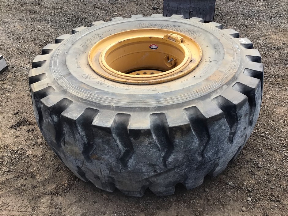 Bridgestone Earthmoving Tyre Mounted Auction (0005-7046229) | Grays ...