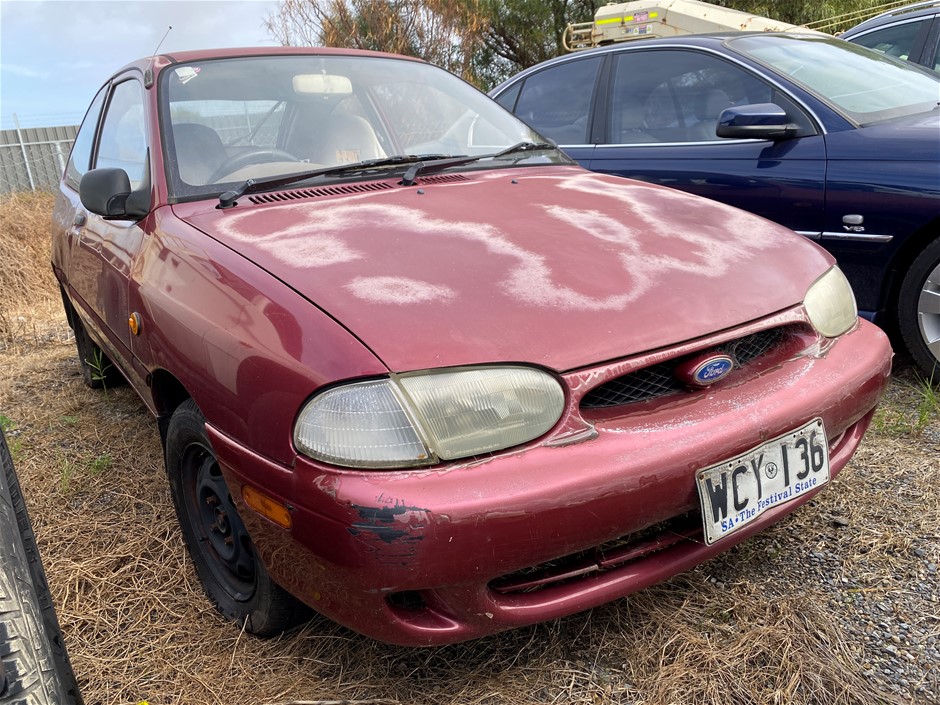 1998 Ford Festiva Trio WF 3 Auto Hatchback Auction (0001-60041318 ...